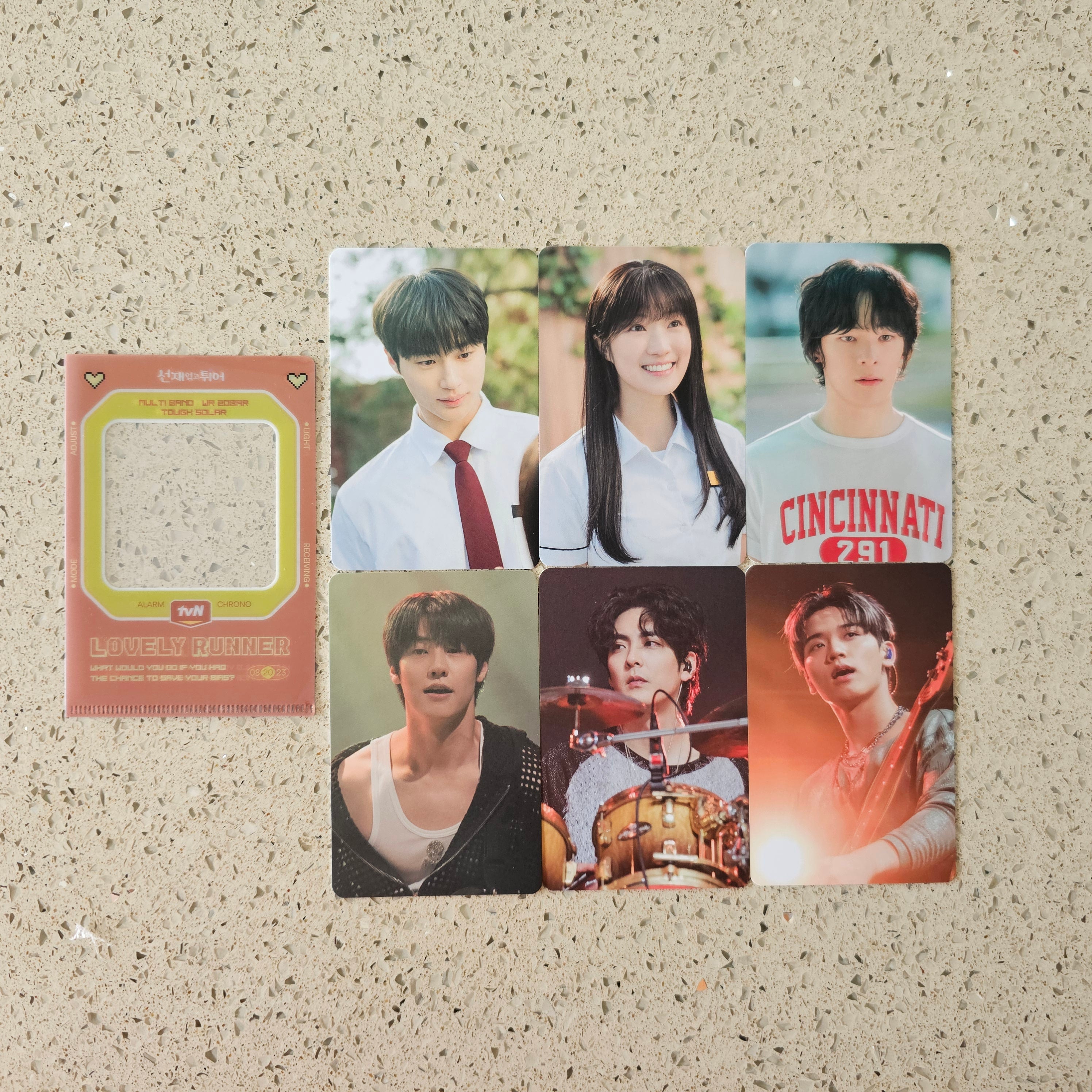 LOVELY RUNNER POP-UP STORE PHOTOCARD SET & MINI L-HOLDER – Yes Idol ...